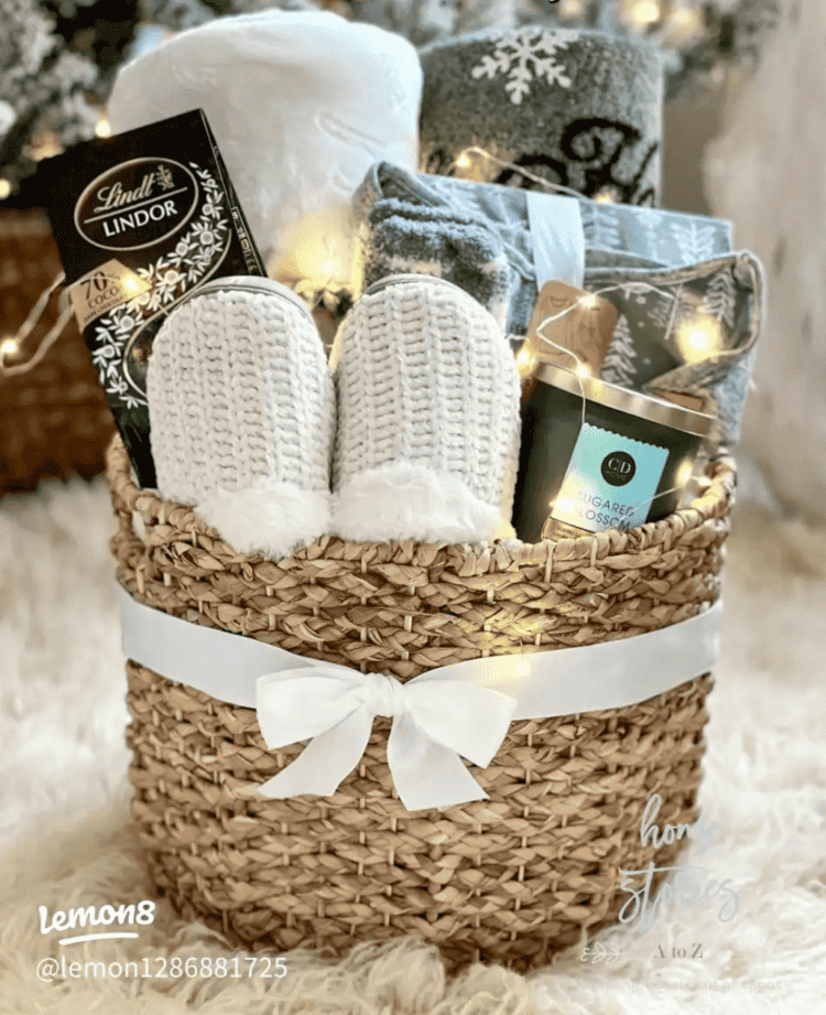 65+ Valentine’s Day Gift Basket Ideas for Teen Girls (She Will Love ...
